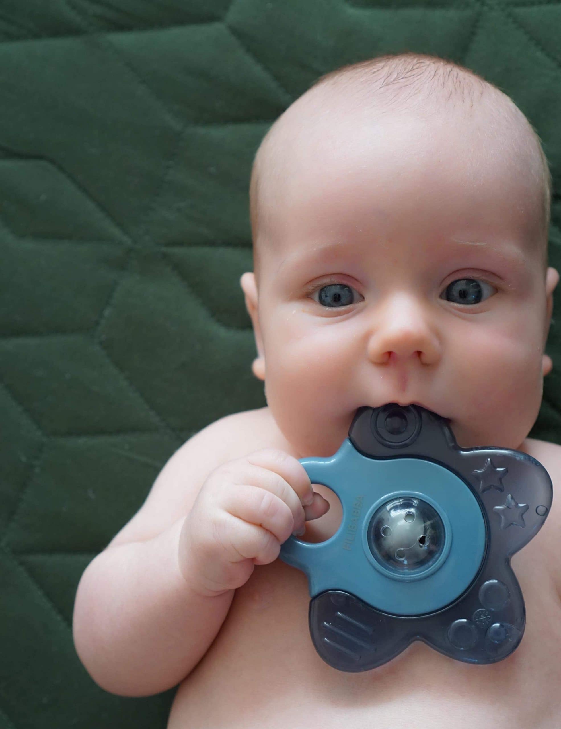 Teether - Cooling star 2-pack blue mix | Shop online hos - FILIBABBA
