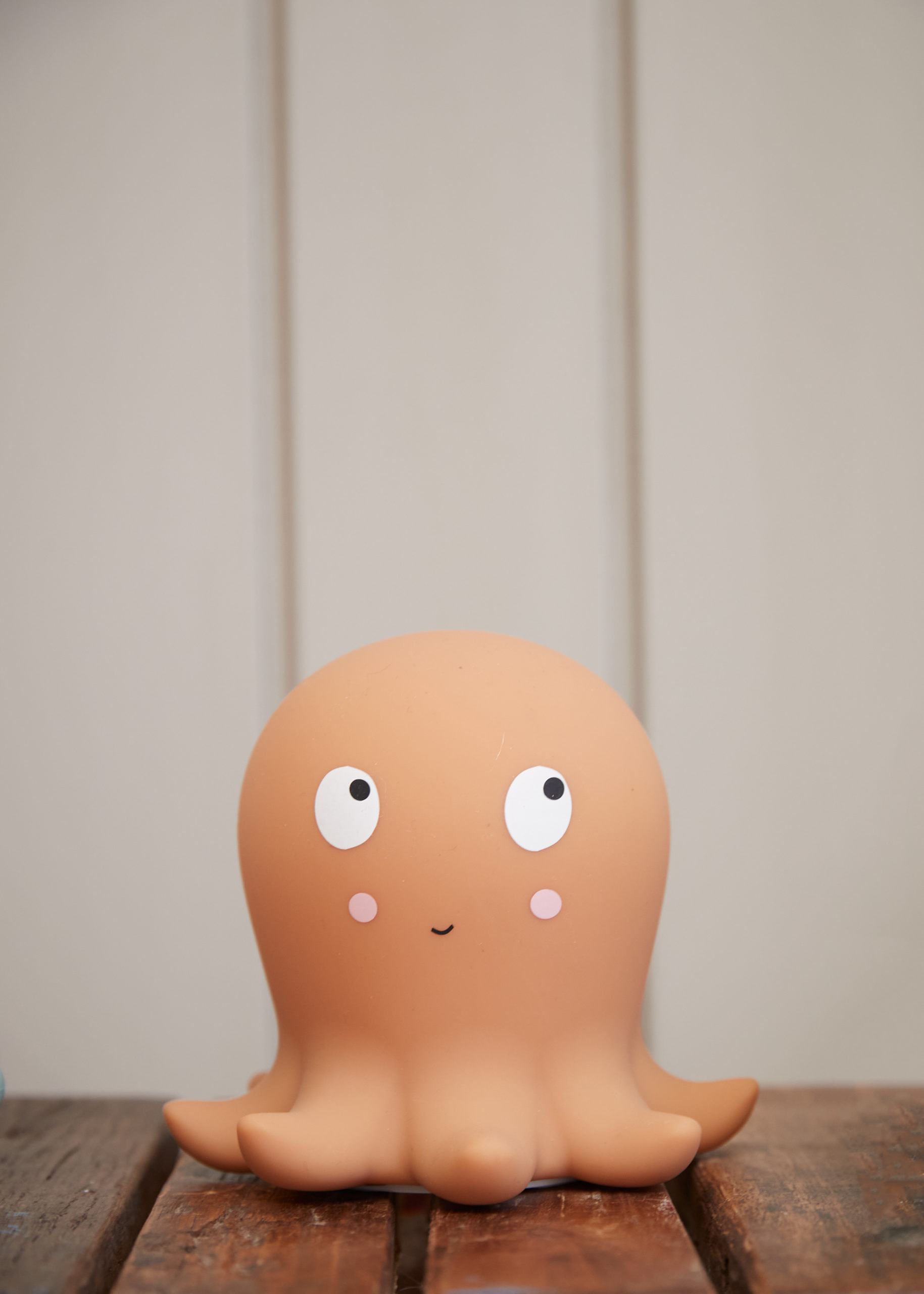 LED lamp - Otto the Octopus | Shop online hos - FILIBABBA