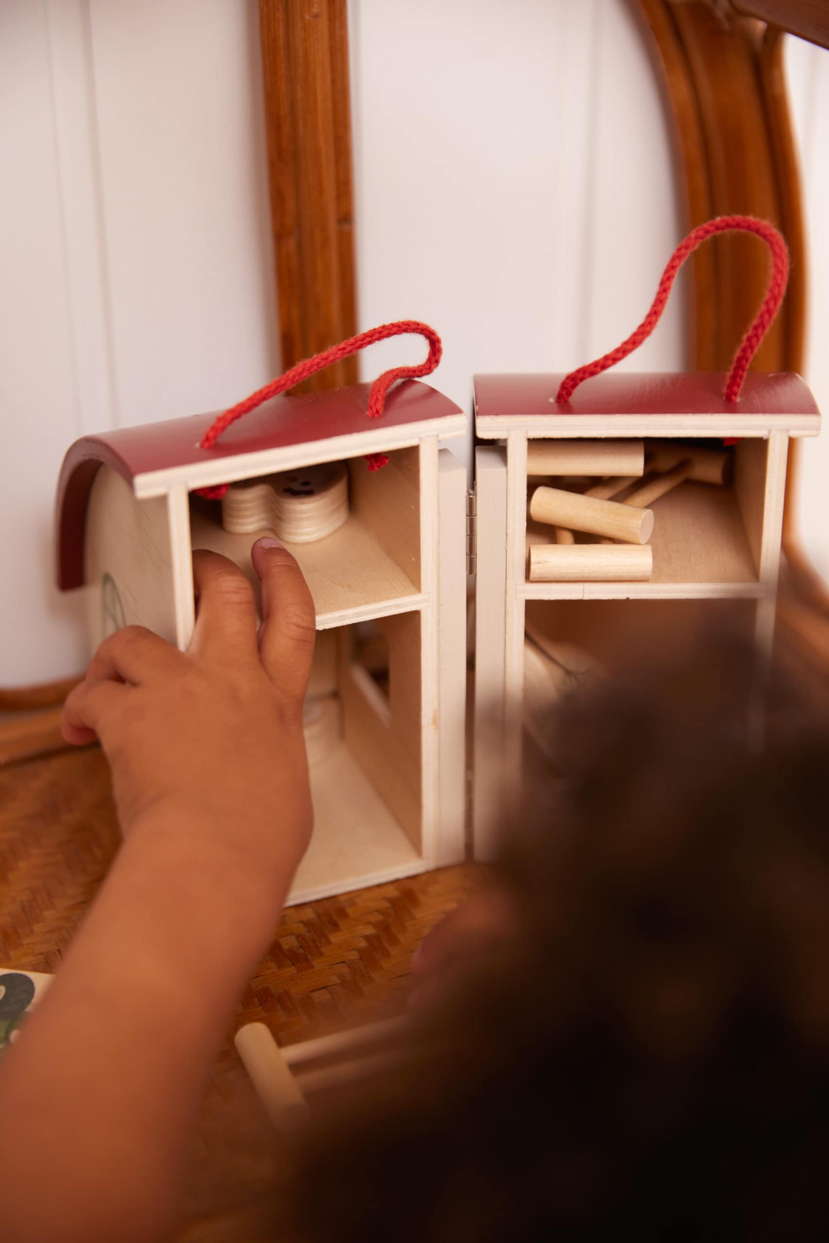 My wooden farm house with animals | Shop online hos - FILIBABBA